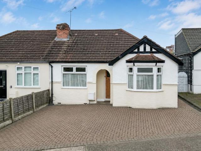 Woodfield Way, Hornchurch RM12, 3 bed semi detached bungalow to rent, £2,300 pcm | PrimeLocation