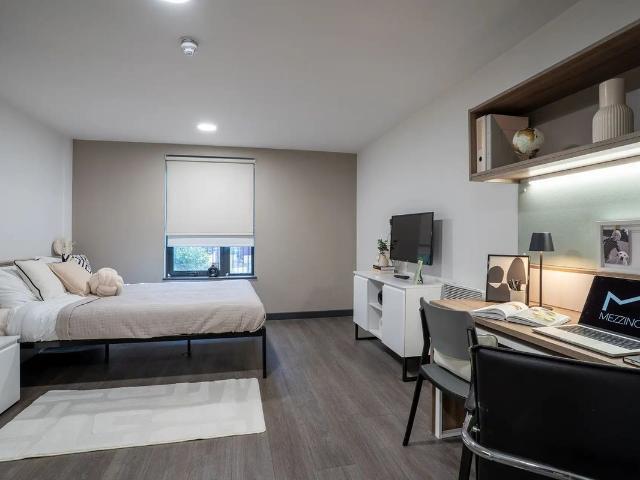 Woodhouse Square, Leeds LS3, Studio to rent, £1,209 pcm | PrimeLocation