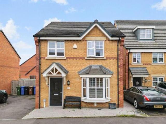 Woodhouses Avenue, Audenshaw, 4 Bedroom Detached