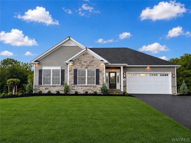 Woodhaven Dr, Lockport, Home For Sale