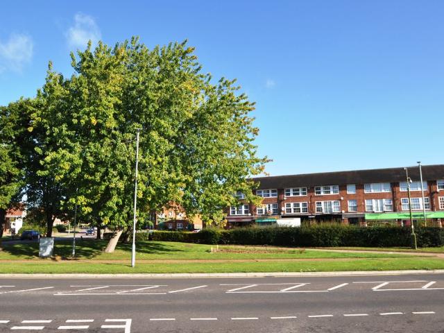 Woodhall House, Woodhall Parade AL7, 1 bed flat to rent, £1,100 pcm | PrimeLocation