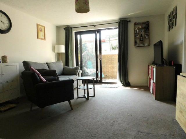 Woodhams Close, Battle £1,050pcm