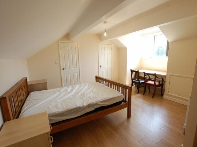 Woodhead Road, Sheffield, South Yorkshire S2, 4 bed terraced house to rent, £1,300 pcm | PrimeLocation