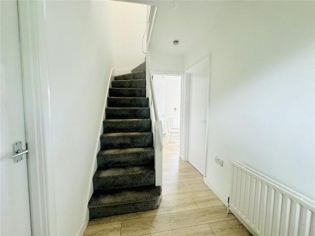 Woodhurst Road, London SE2, 4 bed semi detached house to rent, £2,300 pcm | PrimeLocation