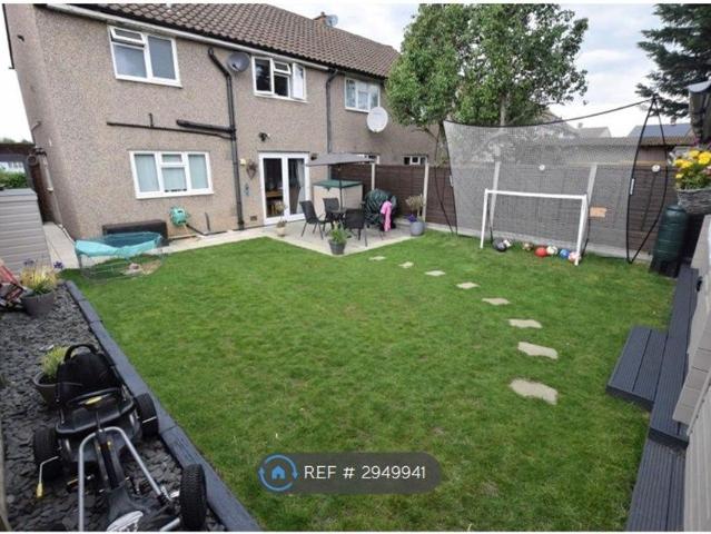Wooding Grove, Harlow CM19, 3 bed semi detached house to rent, £1,950 pcm | PrimeLocation