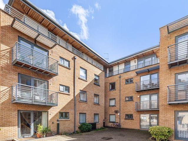 Woodin's Way, Oxford 1 bed apartment to rent £2,000 pcm £462 pw