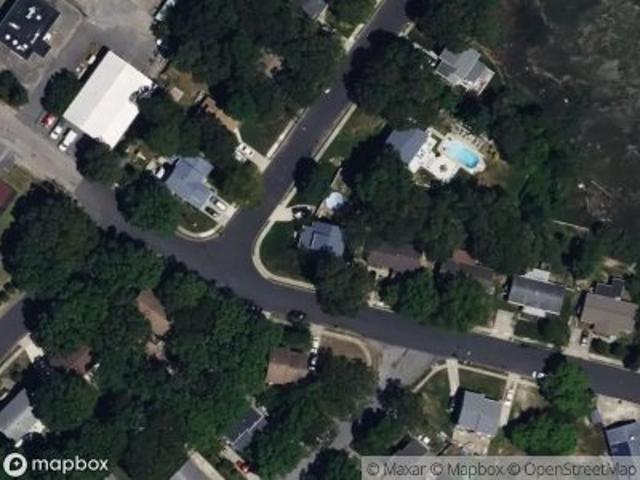 Woodlot Ct