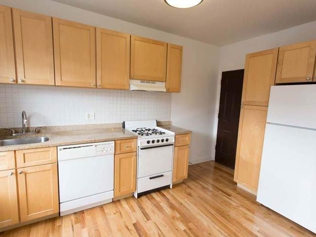 Woodlawn Terrace 1 Bedroom Apartment for Rent at 4726 S Woodlawn Ave, Chicago, IL 60615 Kenwood