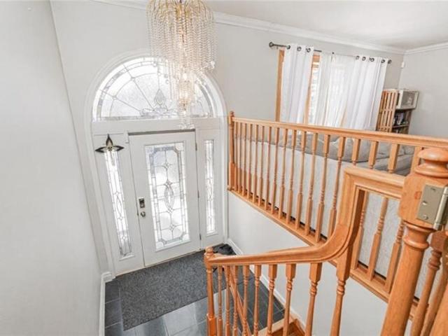 Woodlawn Ave, Staten Island, Home For Sale