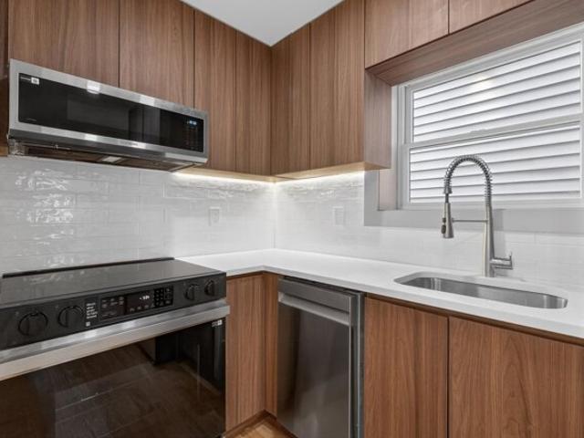 Woodlawn Ave Unit,jersey City, Condo For Sale