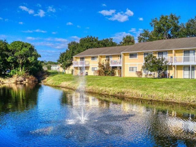 Woodlake Village 1 Bedroom Apartment for Rent at 1700 Woodlake Dr Ne, Palm Bay, FL 32905