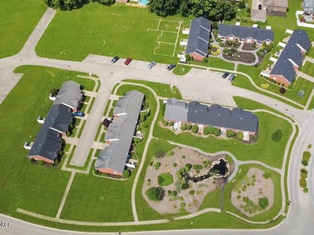 Woodlake Ct, Mount Washington, KY 40047