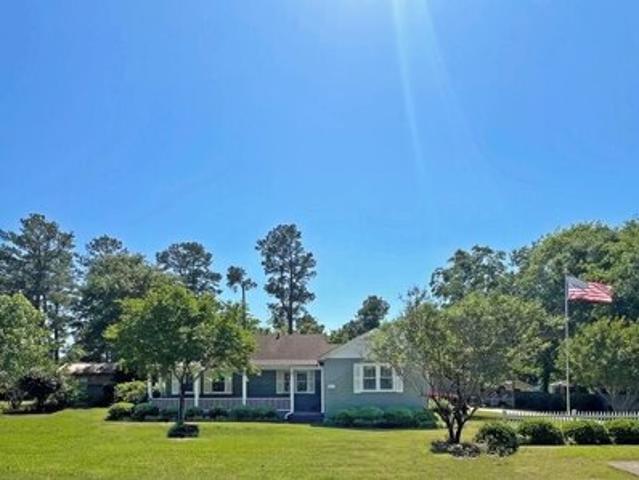 Woodland Ter, Elloree, Home For Sale