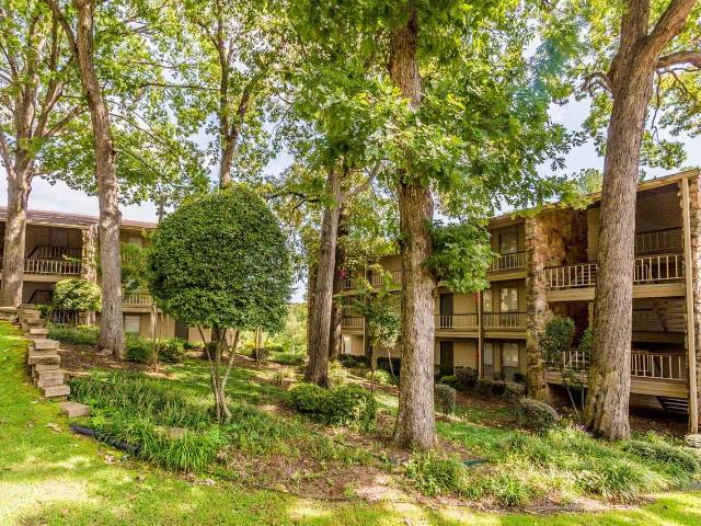 Woodland Terrace 2 Bedroom Apartment for Rent at 1701 Skyline Dr, North Little Rock, AR 72116