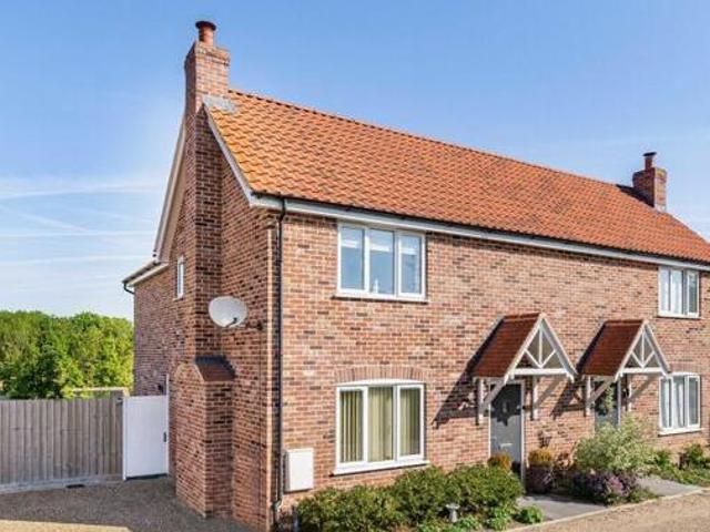 Woodland Valley, Great Bricett, 3 Bedroom Semi detached