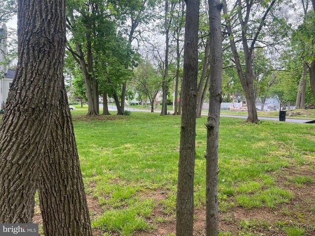 Woodland Way, Hagerstown, MD 21742