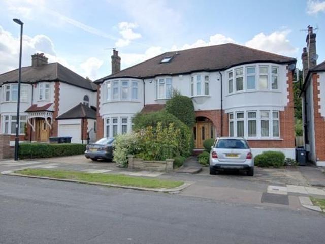 Woodland Way, London N21, 4 bed property to rent, £3,300 pcm | PrimeLocation