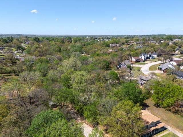 Woodland Ave, Sapulpa, OK 74066
