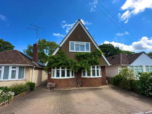 Woodland Avenue, Overstone, 3 Bedroom Detached