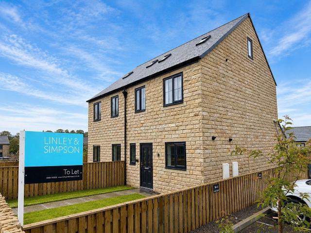 Woodland Court, Holmfirth HD9, 3 bed semi detached house to rent, £1,800 pcm | PrimeLocation