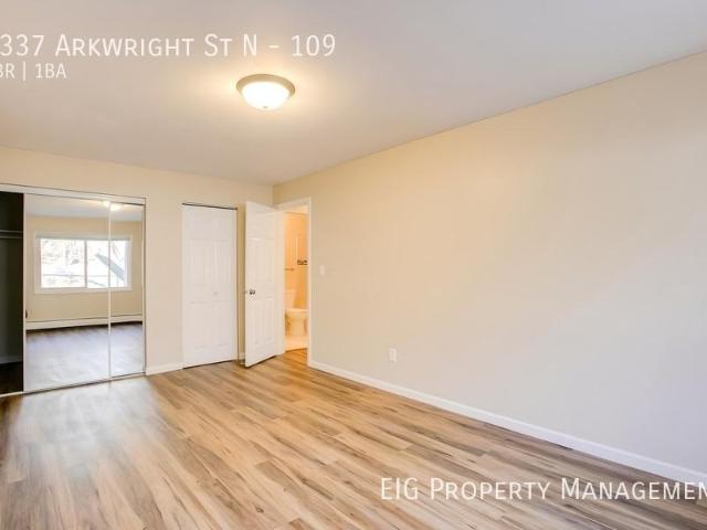 Woodland Court Studio Apartment for Rent at 1337 Arkwright St, St. Paul, MN 55130 Payne Phalen