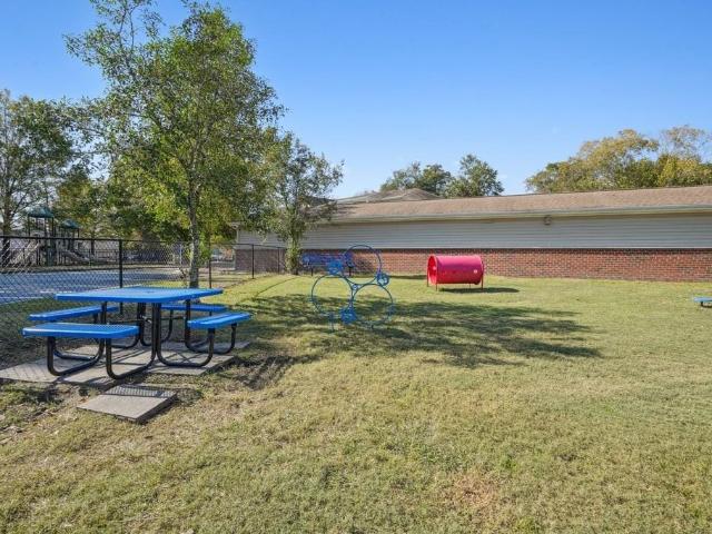 Woodland Crossing Apartment Homes 2 Bedroom Apartment for Rent at 2590 Woodland Ave, New Bern, NC 28562