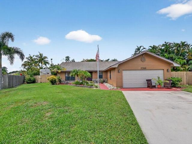 Woodland Creek Ln, Lake Worth, Home For Sale