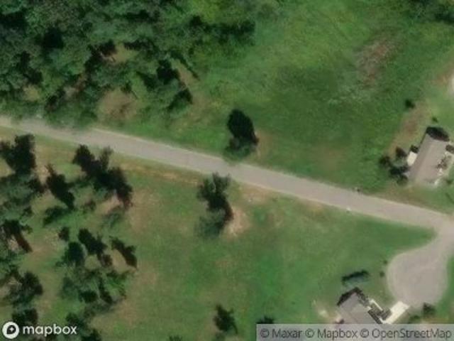 Woodland Dr 13