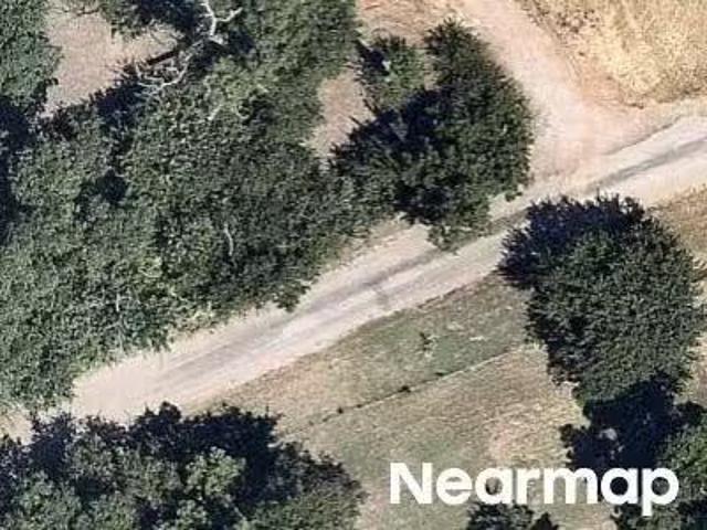 Woodland Dr
