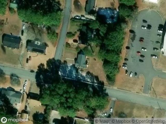 Woodland Dr