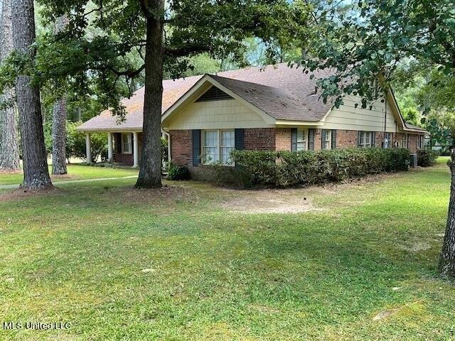 Woodland Dr, Forest, Home For Sale