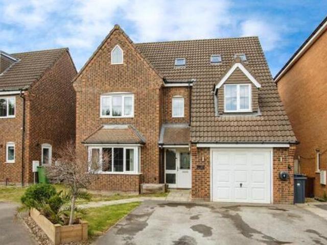 Woodland Drive, Leeds, 5 Bedroom Detached