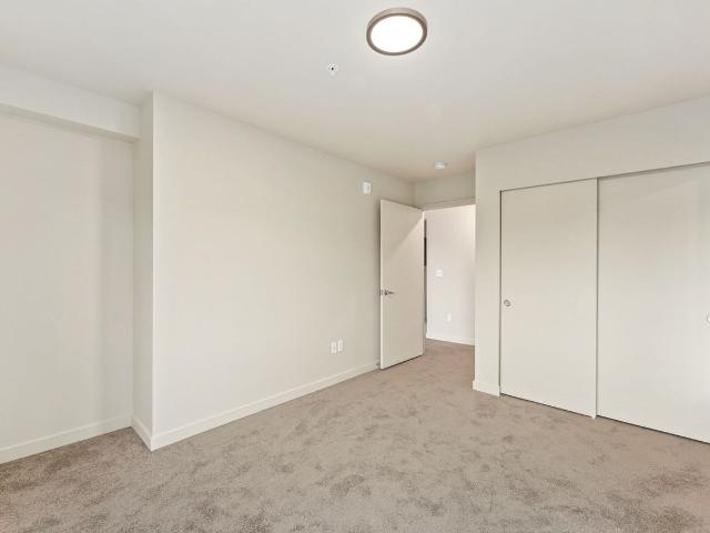 Woodland Estates 1 Bedroom Apartment for Rent at 4821 S Kent Des Moines Rd, Kent, WA 98032