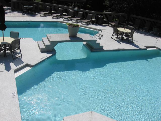 Woodland Park Apartment Homes 2 Bedroom Apartment for Rent at 3047 Pisgah Pl, Greensboro, NC 27455 Natchez Trace
