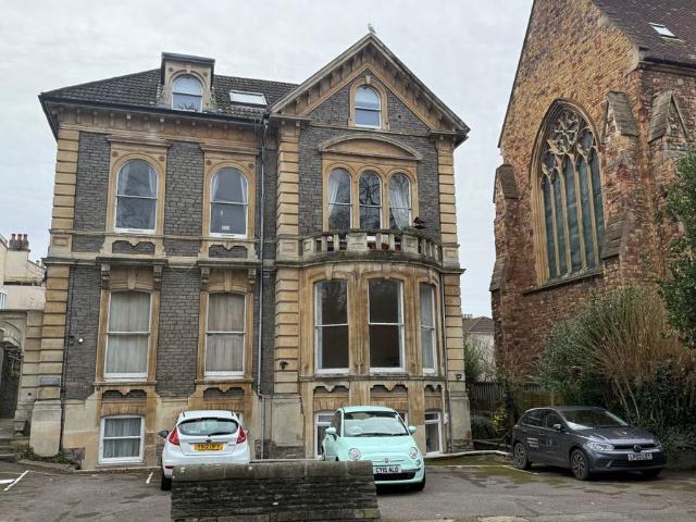 Woodland Road, Bristol BS8, 2 bed flat to rent, £1,550 pcm | PrimeLocation