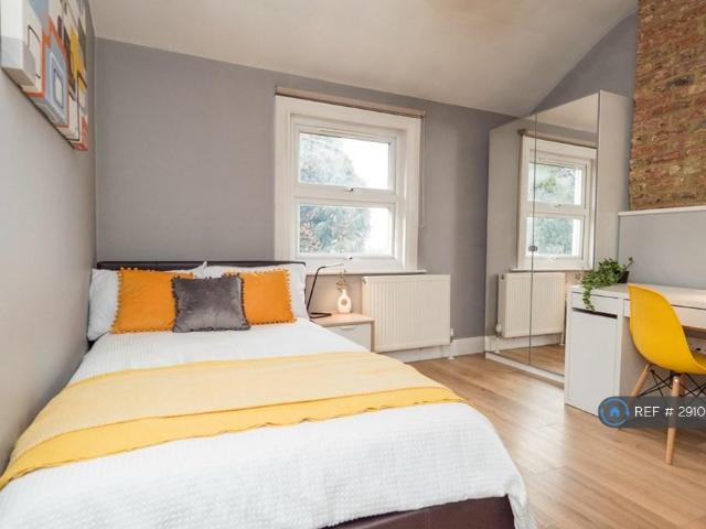 Woodland Road, London, SE19 1 bed in a house share to rent £1,095 pcm £253 pw