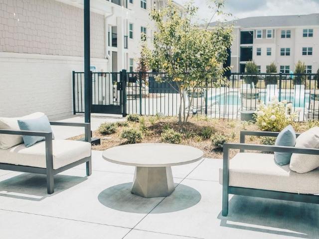 Woodlands Creekside 2 Bedroom Apartment for Rent at 235 Jonesboro Rd, Mcdonough, GA 30253