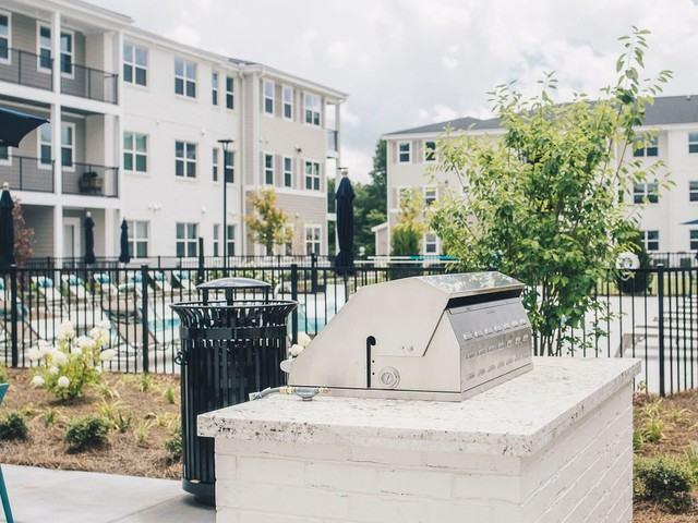 Woodlands Creekside 3 Bedroom Apartment for Rent at 235 Jonesboro Rd, Mcdonough, GA 30253