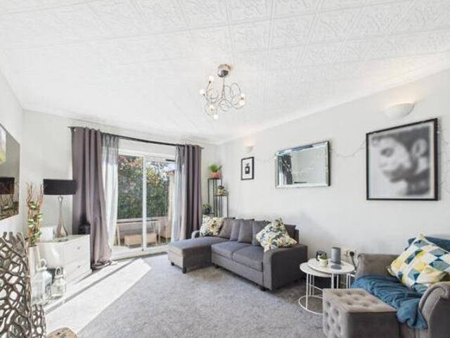 Woodlands Avenue, Sidcup, 2 Bedroom Semi detached