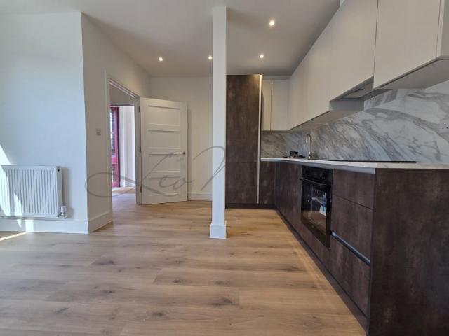 Woodlands Business Village, Coronation Road, Basingstoke RG21, 1 bed flat to rent, £1,080 pcm | PrimeLocation
