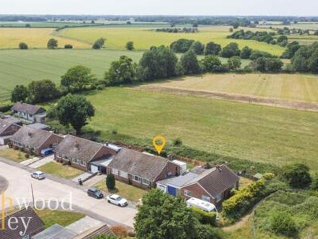 Woodlands, Great Oakley, 2 Bedroom Semi detached