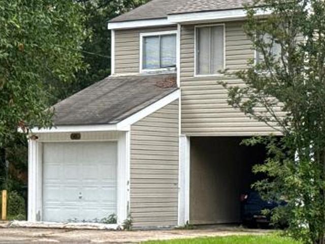 Woodlands Dr Unit 42