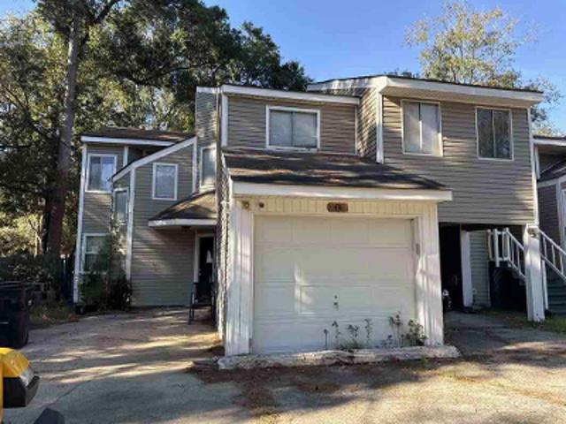 Woodlands Dr Unit 42