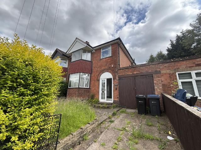 Woodlands Farm Road, Birmingham, B24 3 bed semi detached house to rent £1,900 pcm £438 pw