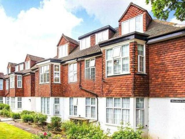 Woodlands, London, 3 Bedroom Flat