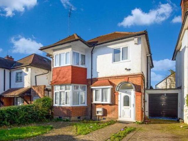 Woodlands, London, 4 Bedroom Link