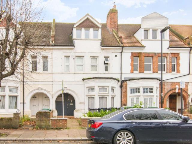 Woodlands Park Road N15, Tottenham, London, Studio to rent, £1,300 pcm | PrimeLocation