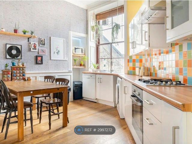 Woodlands Road, Glasgow G3, 2 bed flat to rent, £1,650 pcm | PrimeLocation