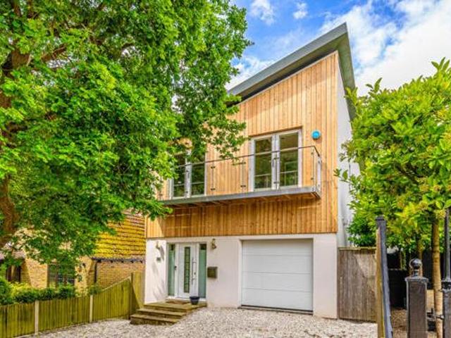 Woodlands Road, Hockley, 4 Bedroom Detached