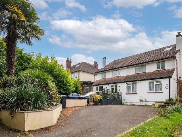 Woodlands Road, Redhill RH1, 4 bed semi detached house to rent, £2,250 pcm | PrimeLocation